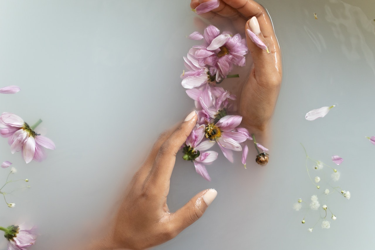 How To Achieve The Soft Aesthetic Makeup Look | Cottagecore Girl